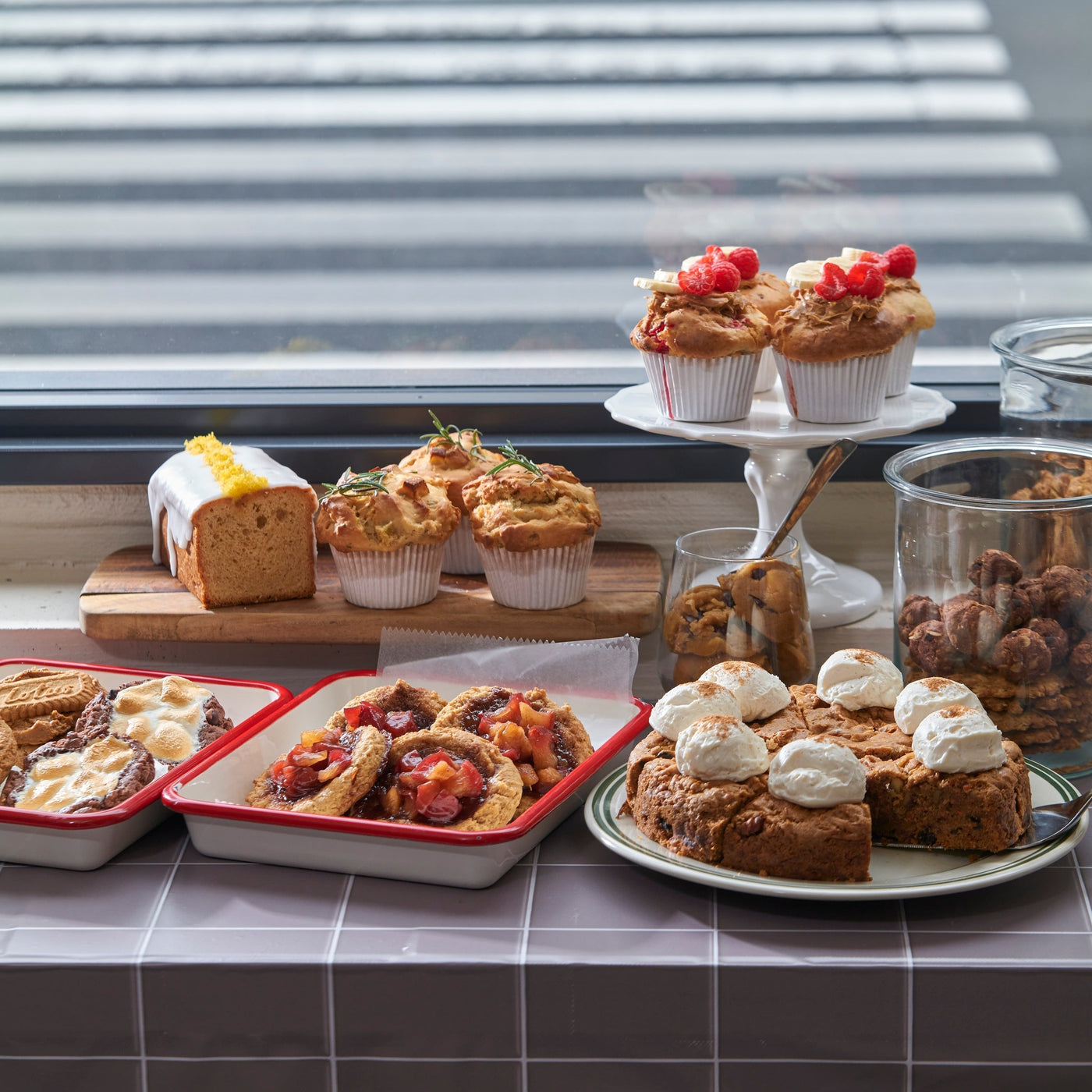 ovgo Baker 5周年を記念して初のレシピブック兼ブランドブック発売開始